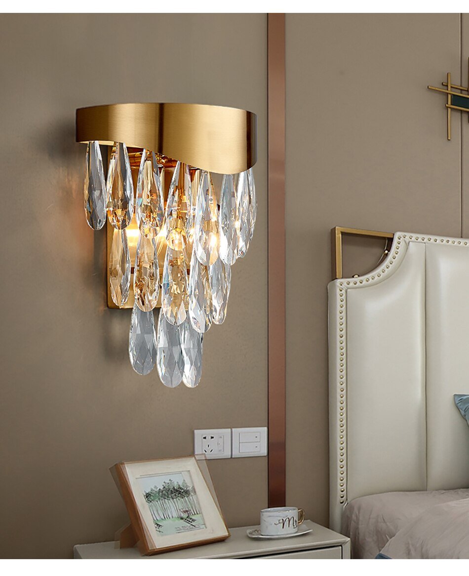 Luxury gold crystal wall sconce | Mirodemi